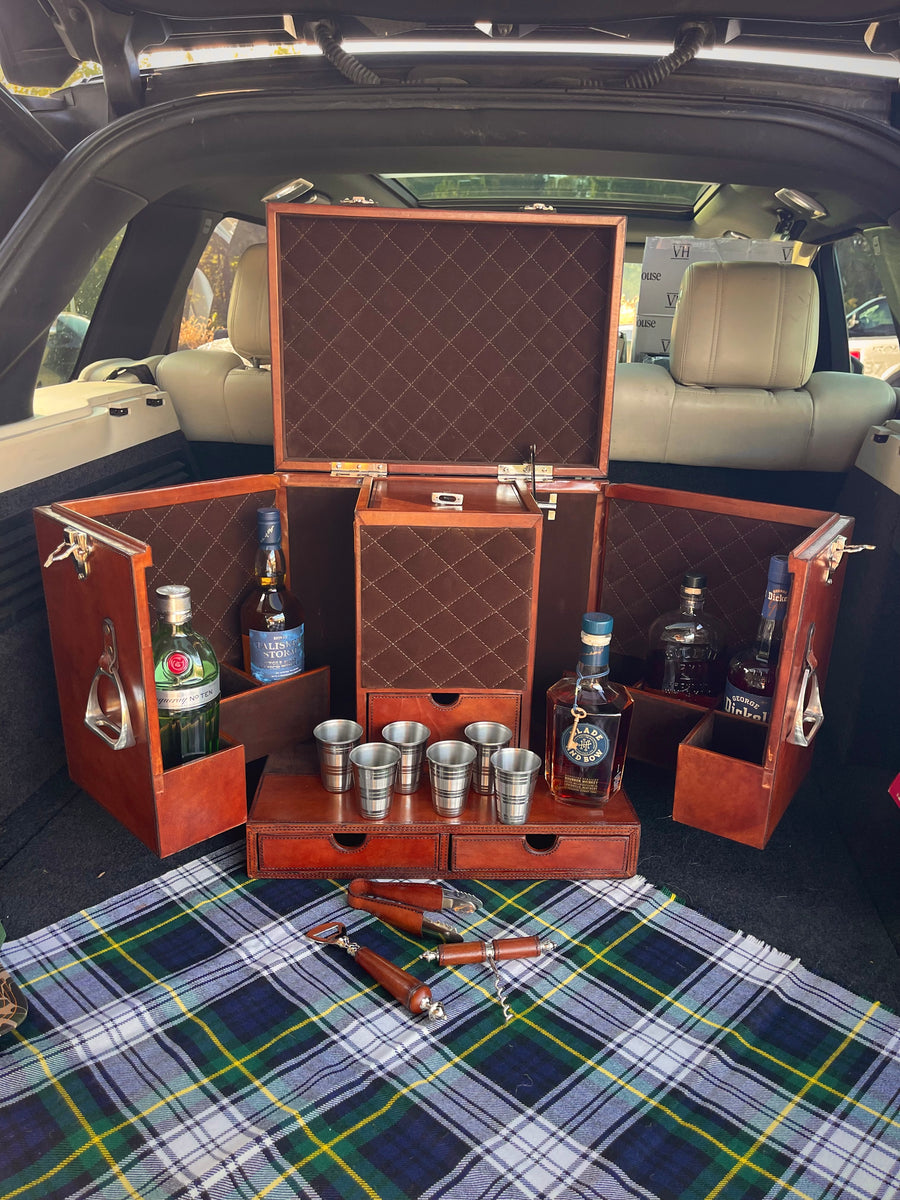 Leather Field Bar – J. Earl & Sons